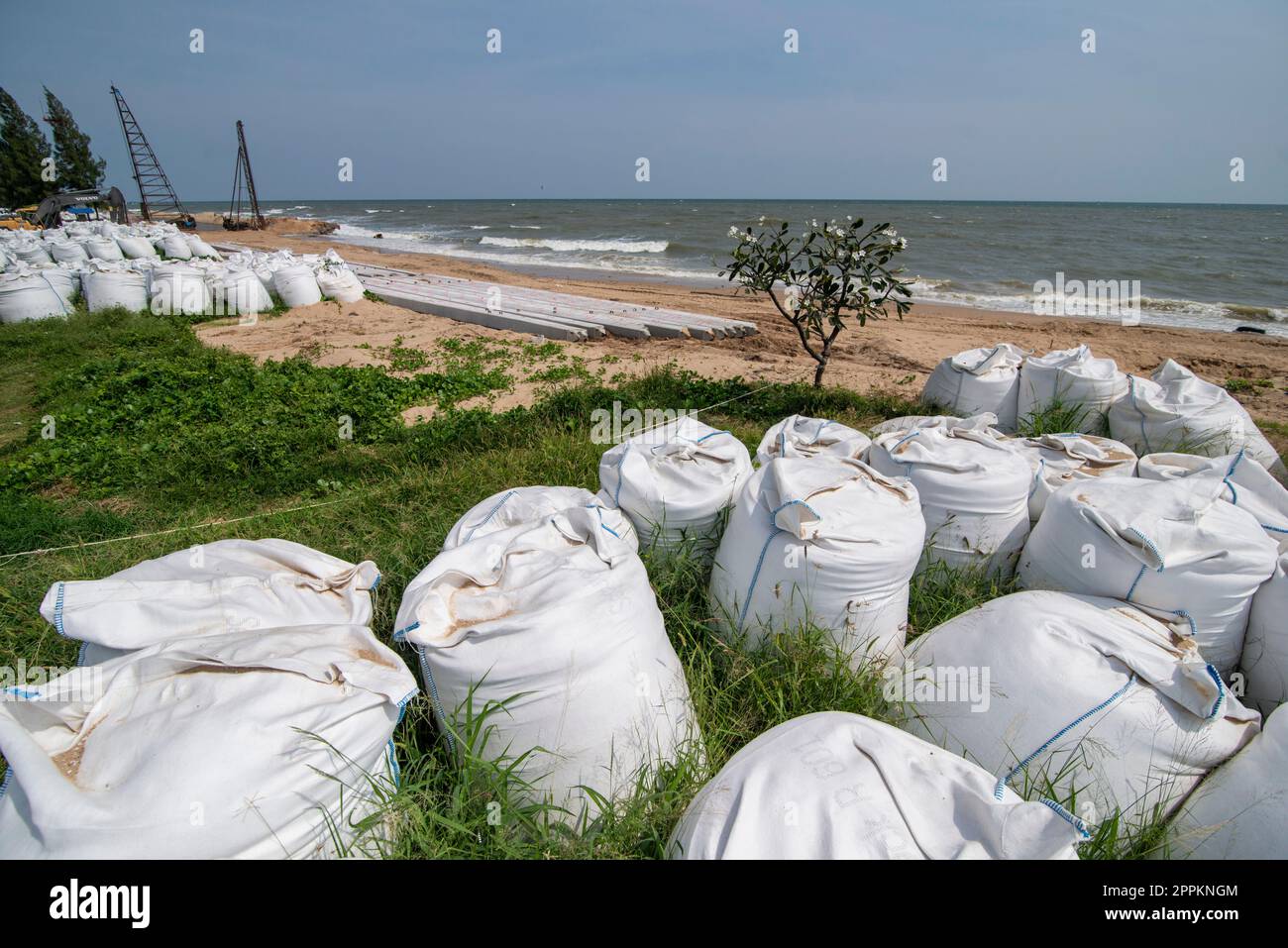 THAILAND PRACHUAP HUA HIN PAK NAM PRAN BEACH Stock Photo - Alamy