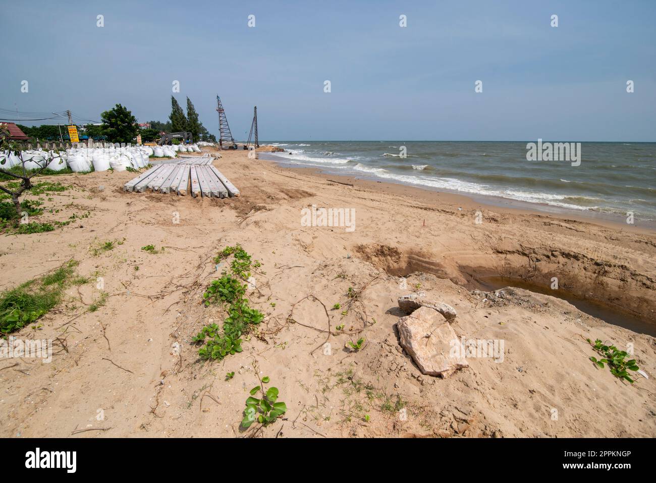 THAILAND PRACHUAP HUA HIN PAK NAM PRAN BEACH Stock Photo - Alamy