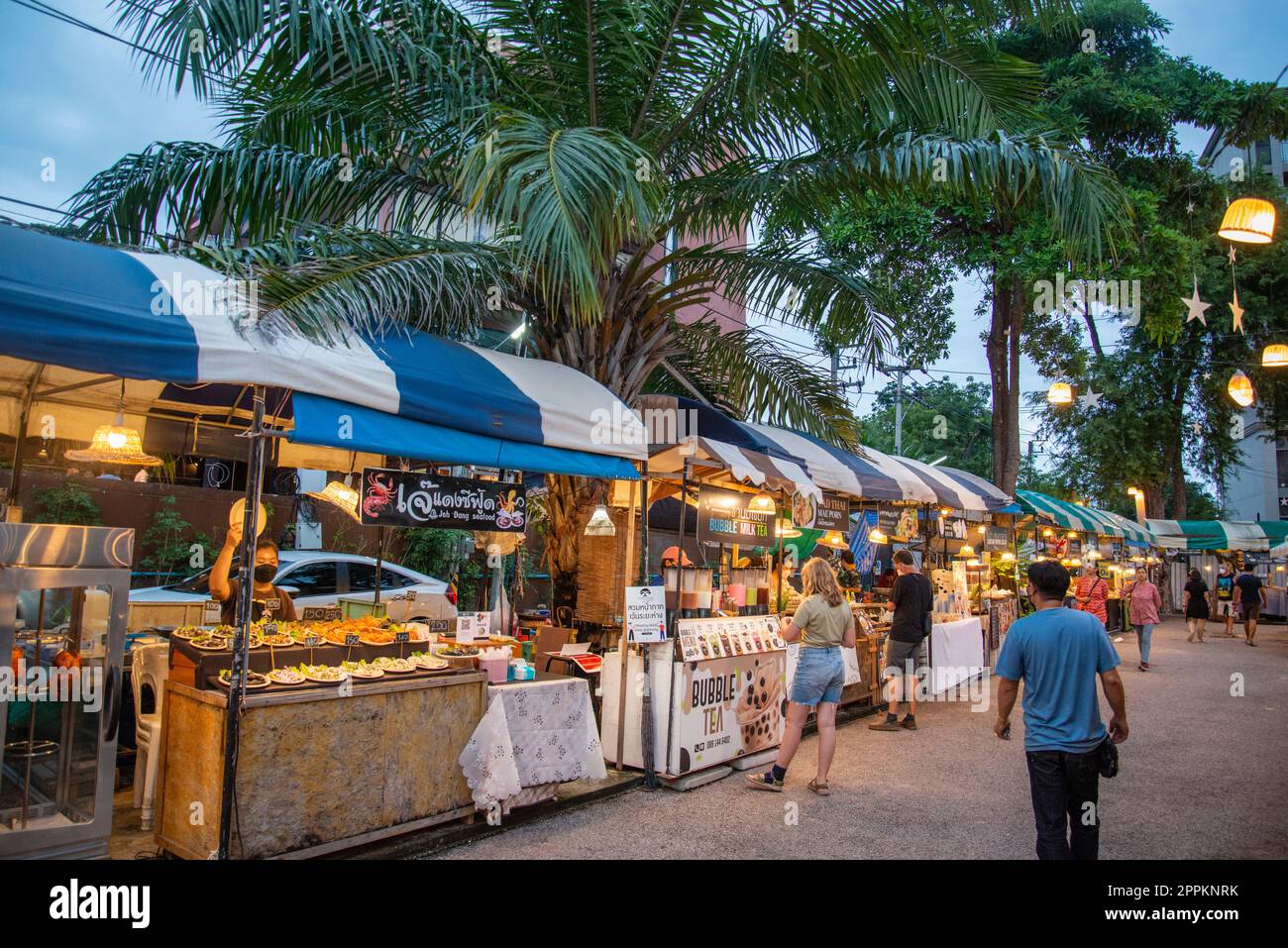 THAILAND PRACHUAP HUA HIN TAMARIND MARKET Stock Photo - Alamy