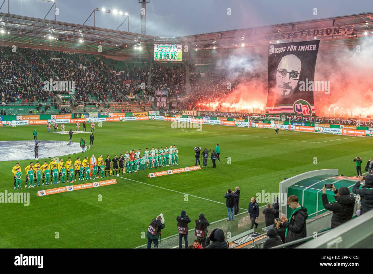 SK Rapid Wien Stock Photo - Alamy