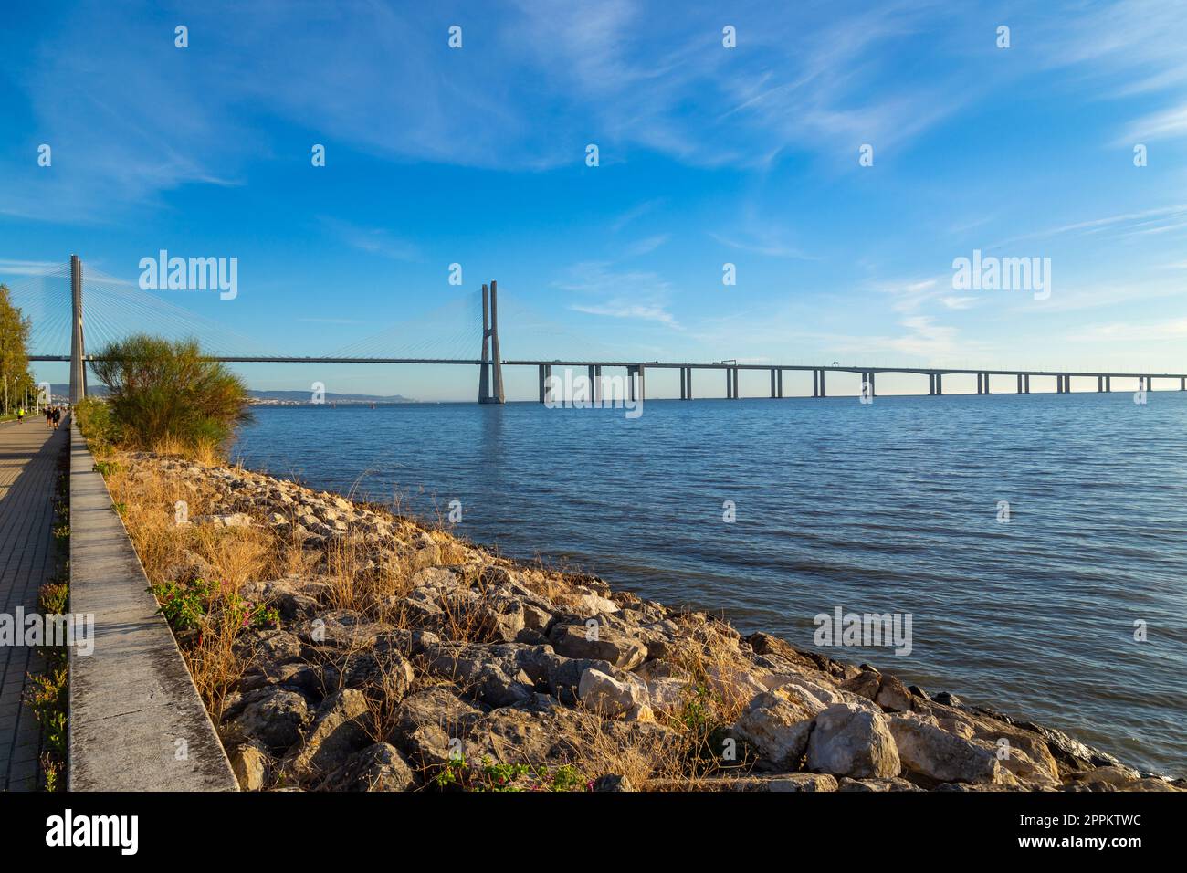 Vasco da Gama bridge Stock Photo - Alamy