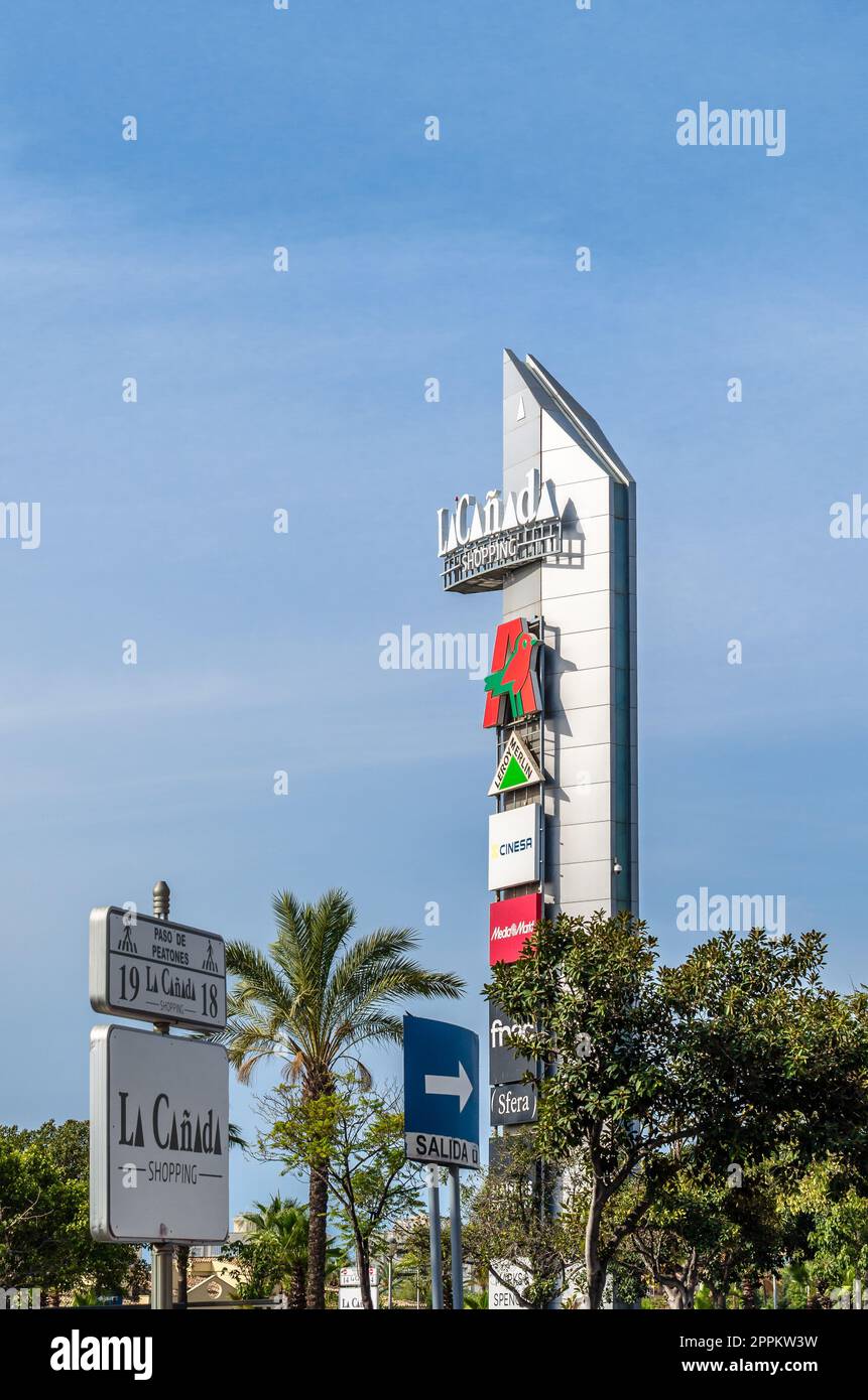Shopping mall logo hi-res stock photography and images - Alamy
