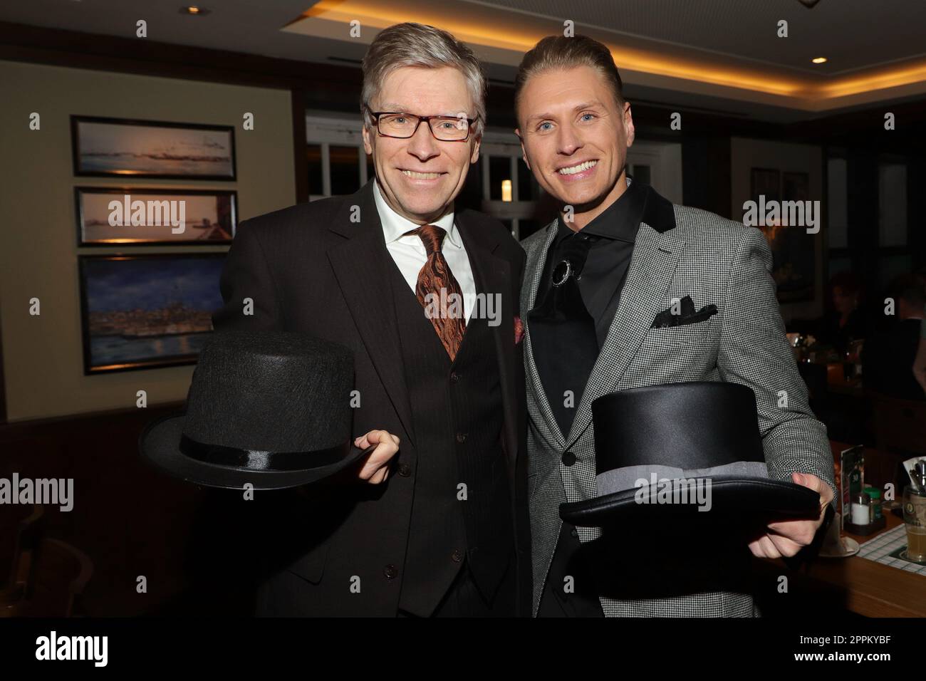 Thorsten Laussch,Adrian van Veen,Senatsbockanstich 2023 at BLOCKBRÃ„U ...