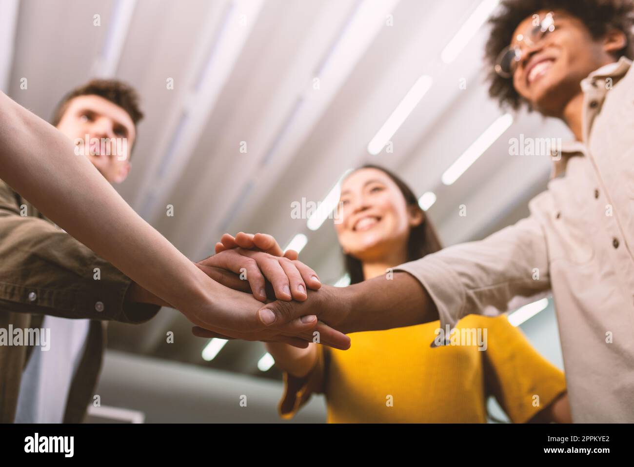 Partnership people hi-res stock photography and images - Alamy