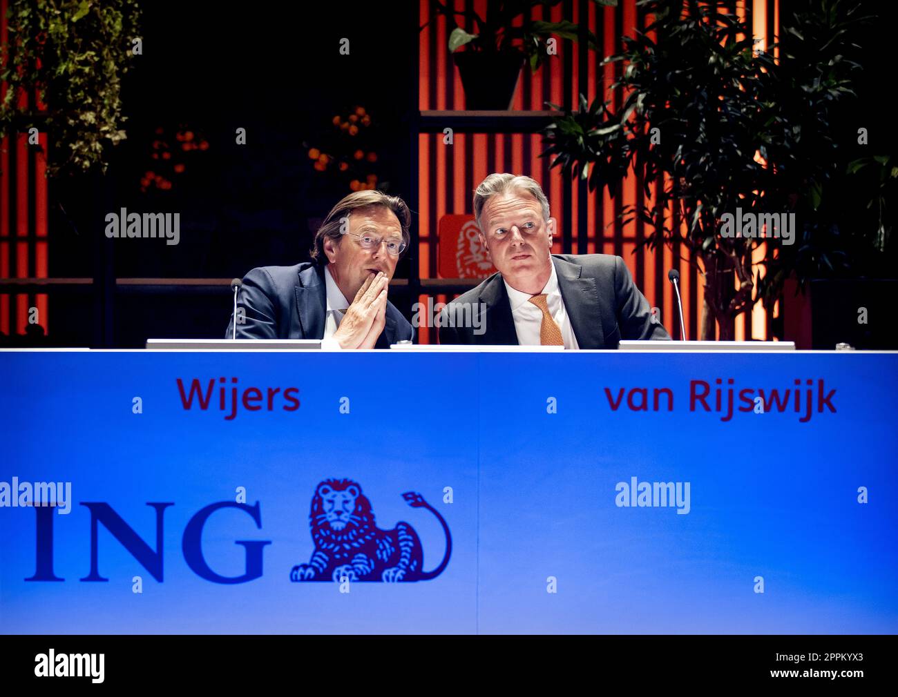 The chairman of the ij board hi-res stock photography and images - Alamy