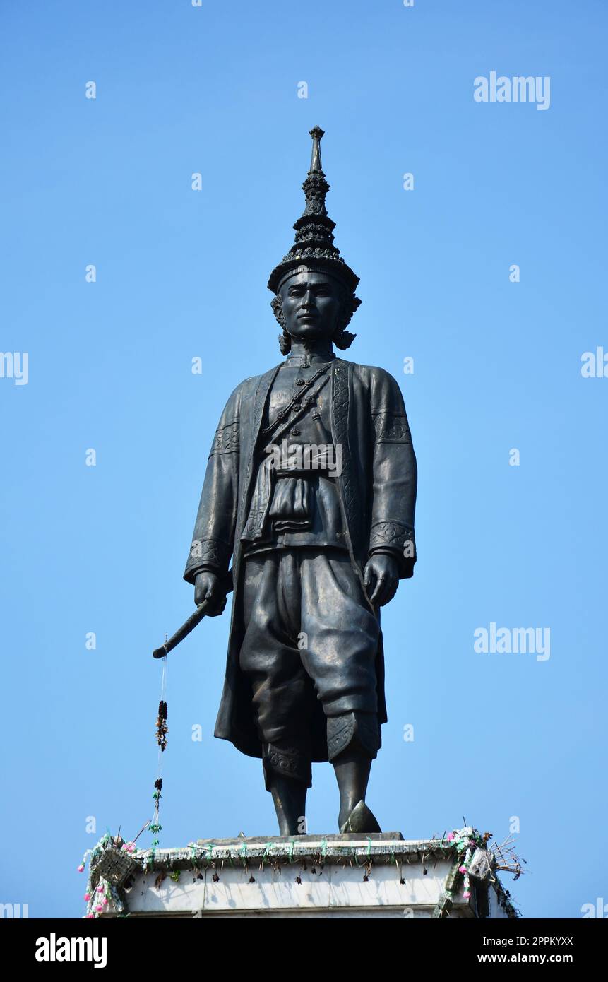 King Somdet Phra Narai Maharat the Great Statue or Ramathibodi III monument at roundabout for ...