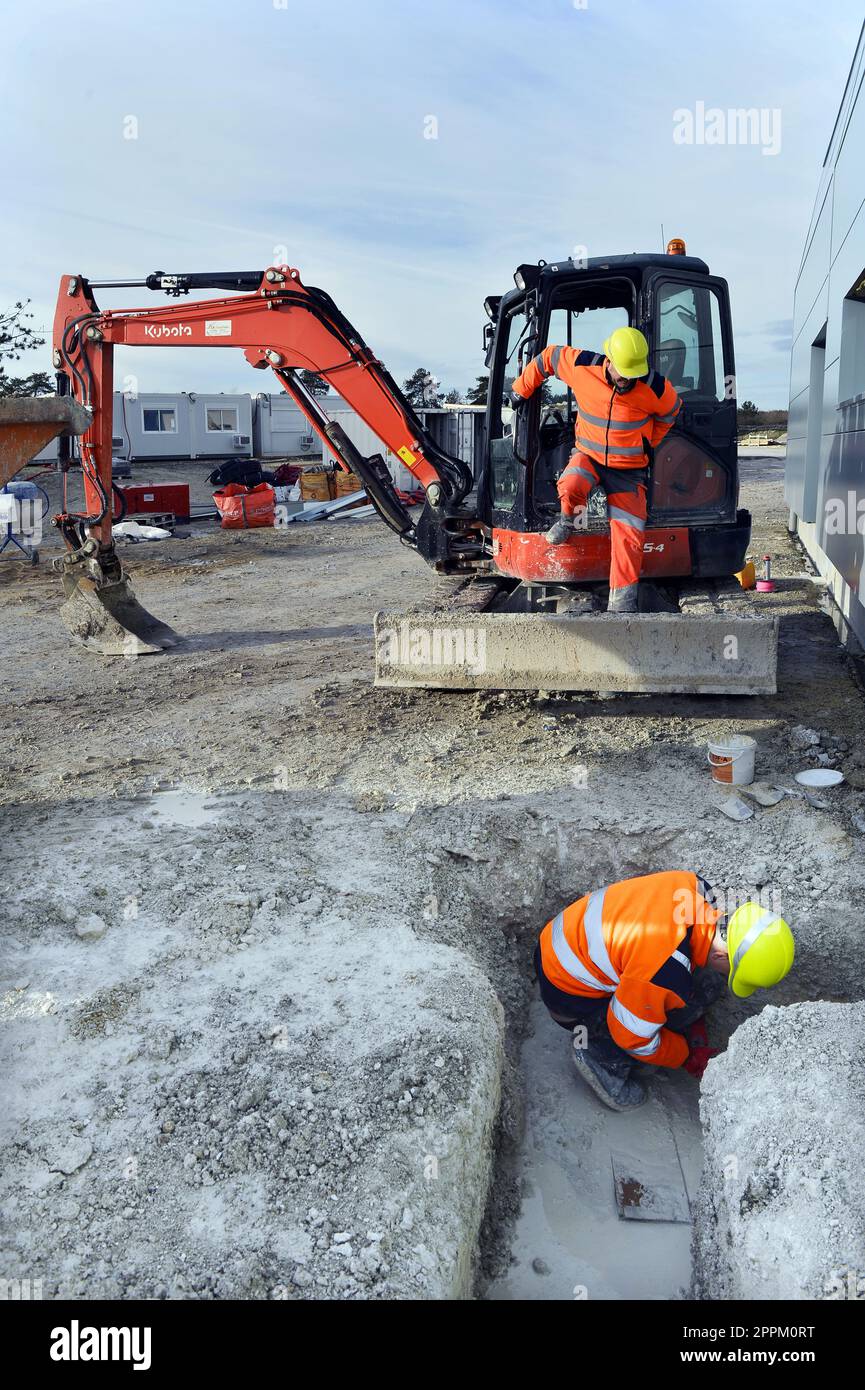 Worksite scene of construction - France Stock Photo - Alamy