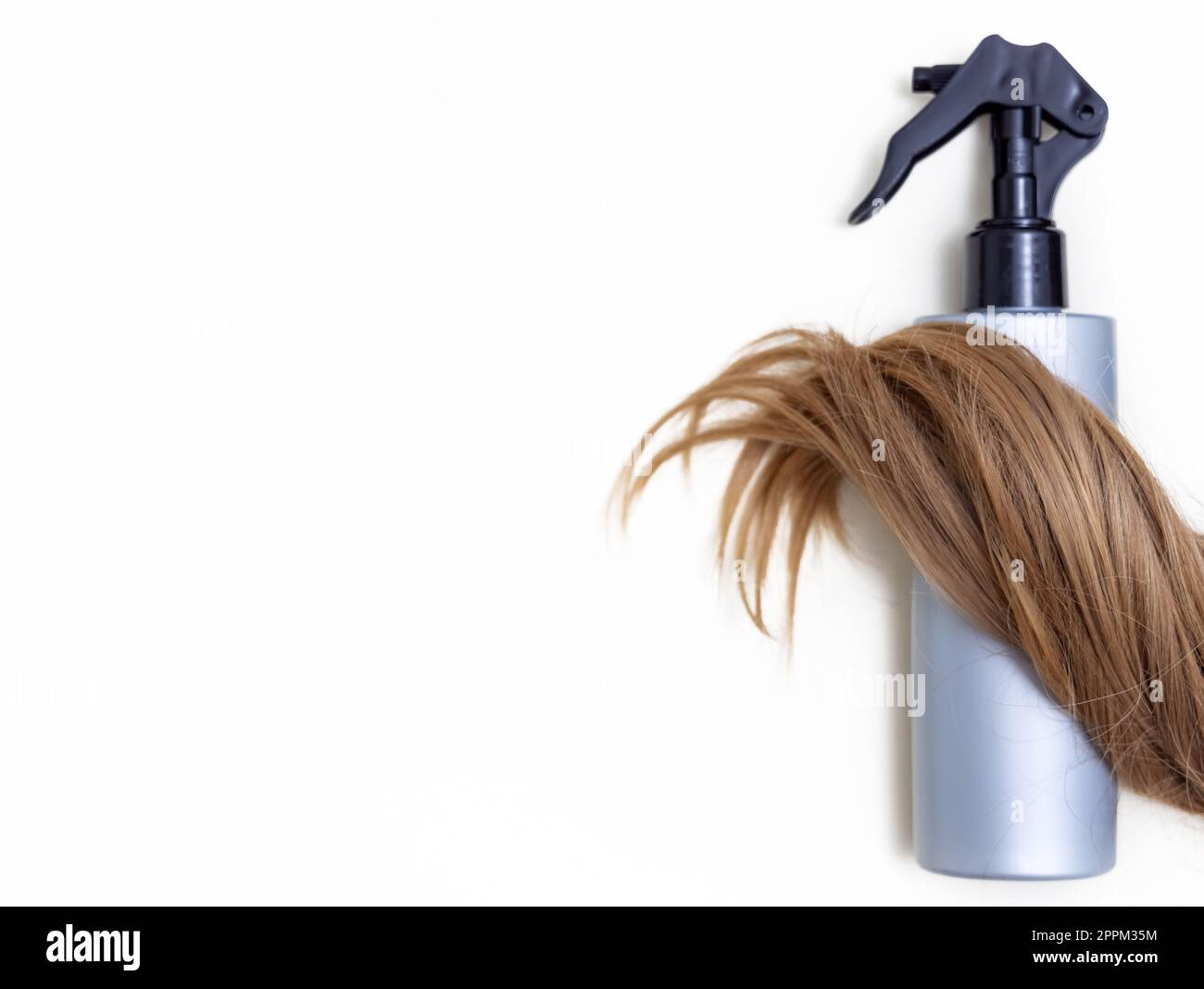 Woman strand hair comb Cut Out Stock Images & Pictures - Alamy