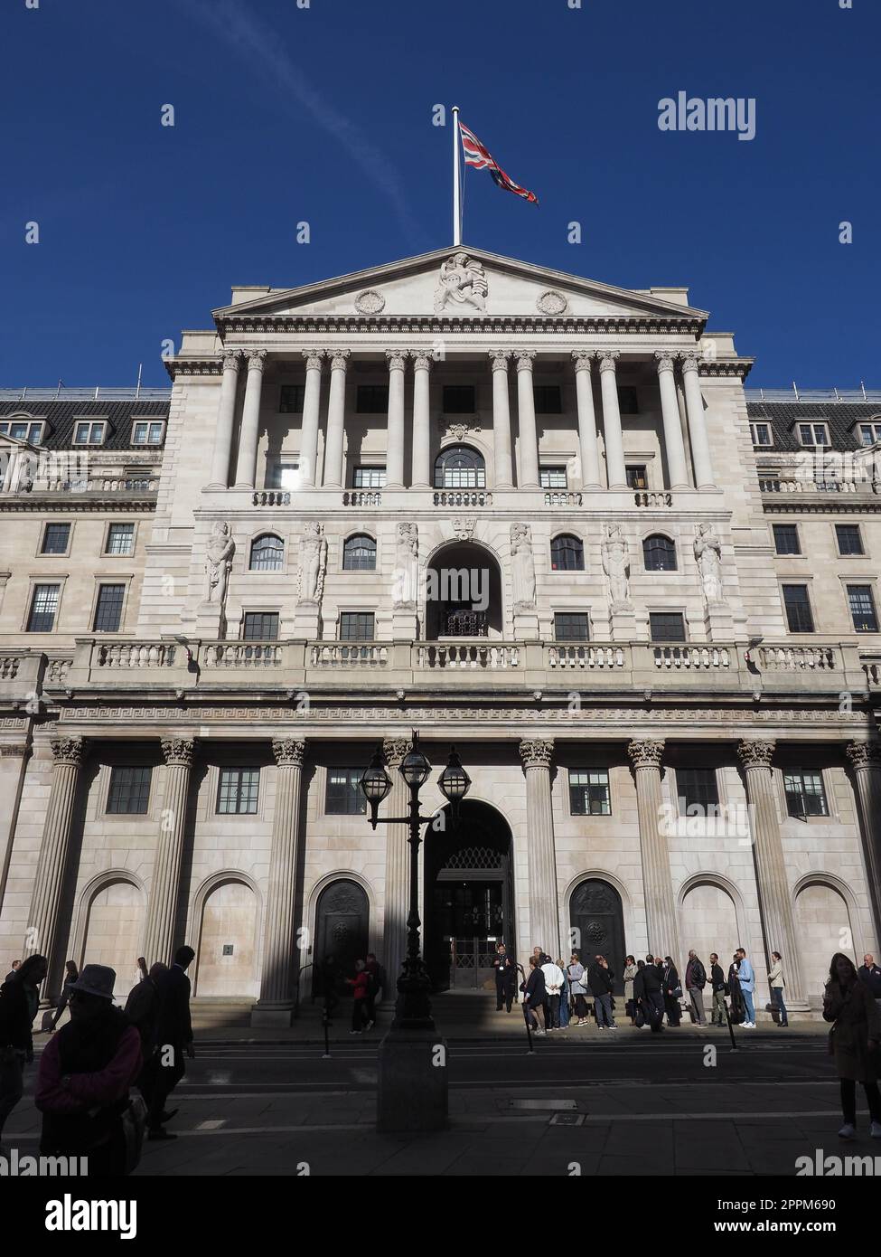 Bank england london uk hi-res stock photography and images - Alamy