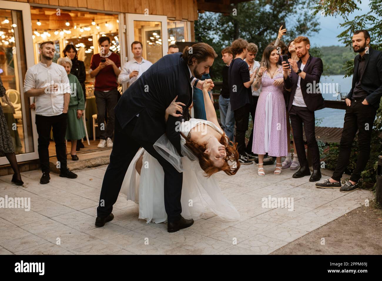 the first wedding dance of the bride and groom Stock Photo - Alamy
