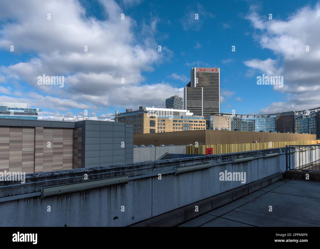 Exhibition center Frankfurt, overview of the outdoor area Stock Photo ...