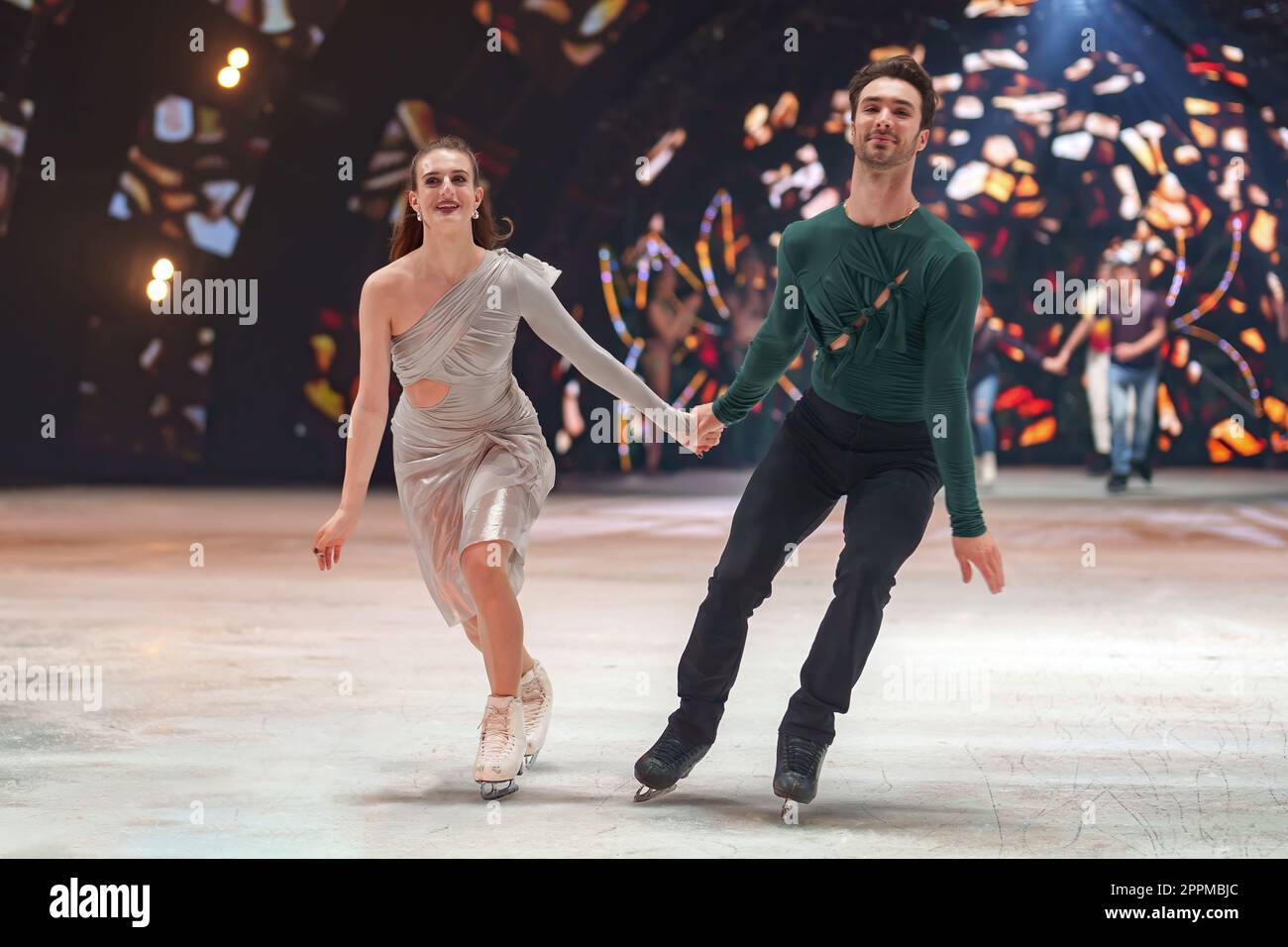 Guillaume Cizeron Gabriella Papadakis, Guillaume Cizeron Extend Break