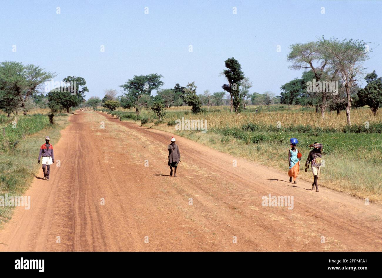 Senegal rural road hi-res stock photography and images - Alamy