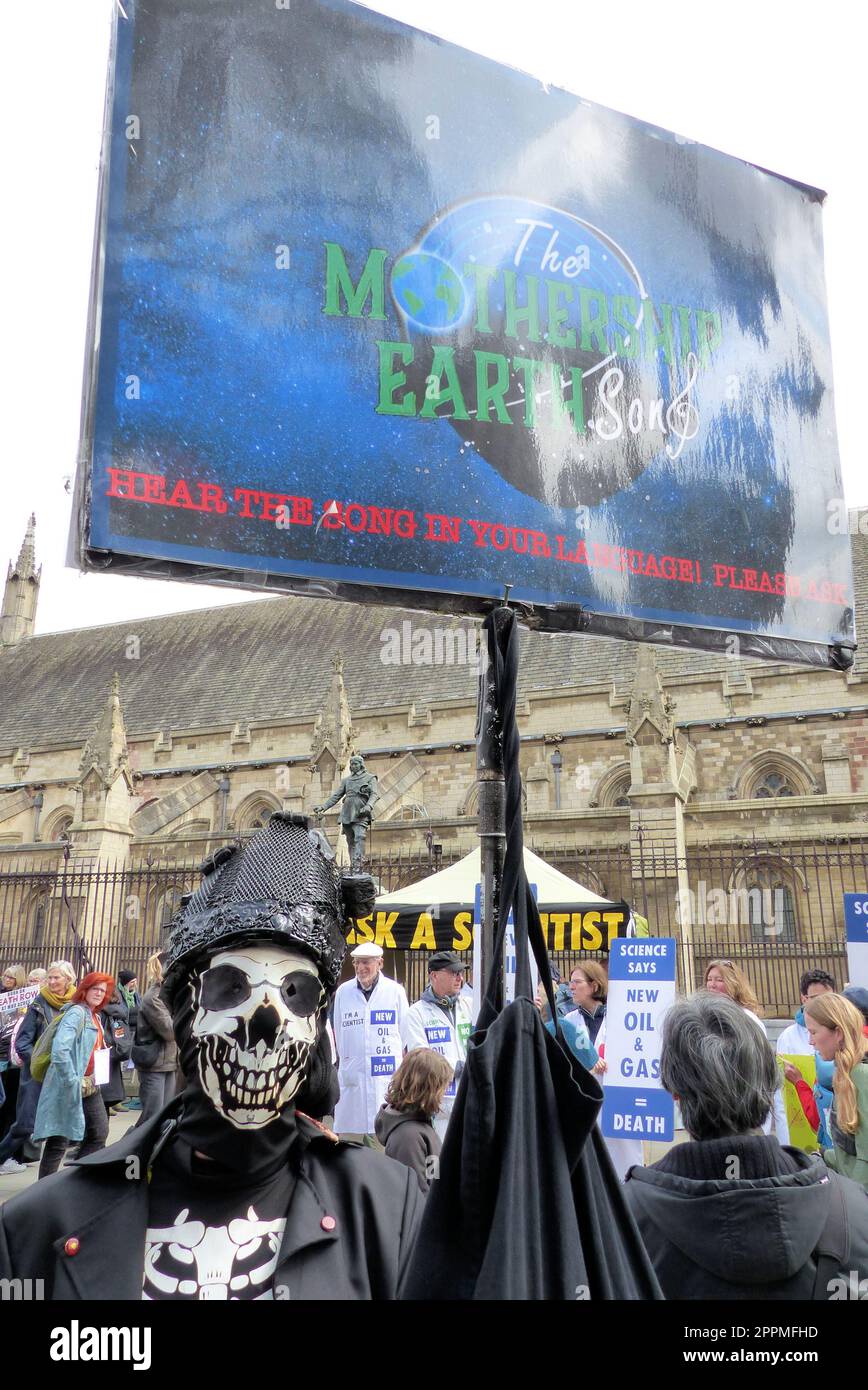Xr westminster blockade hi-res stock photography and images - Alamy