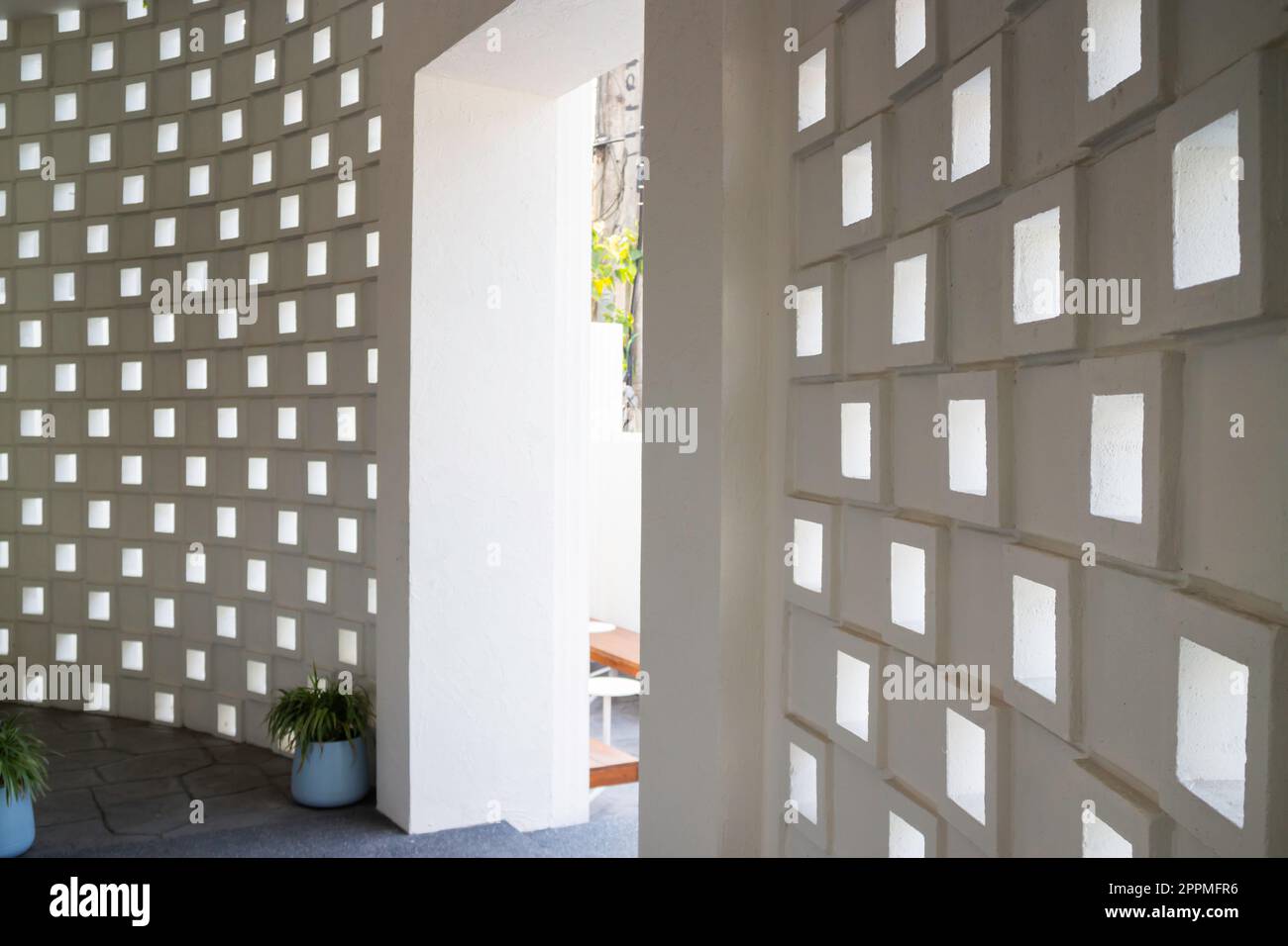 Hollow concrete block hi-res stock photography and images - Alamy