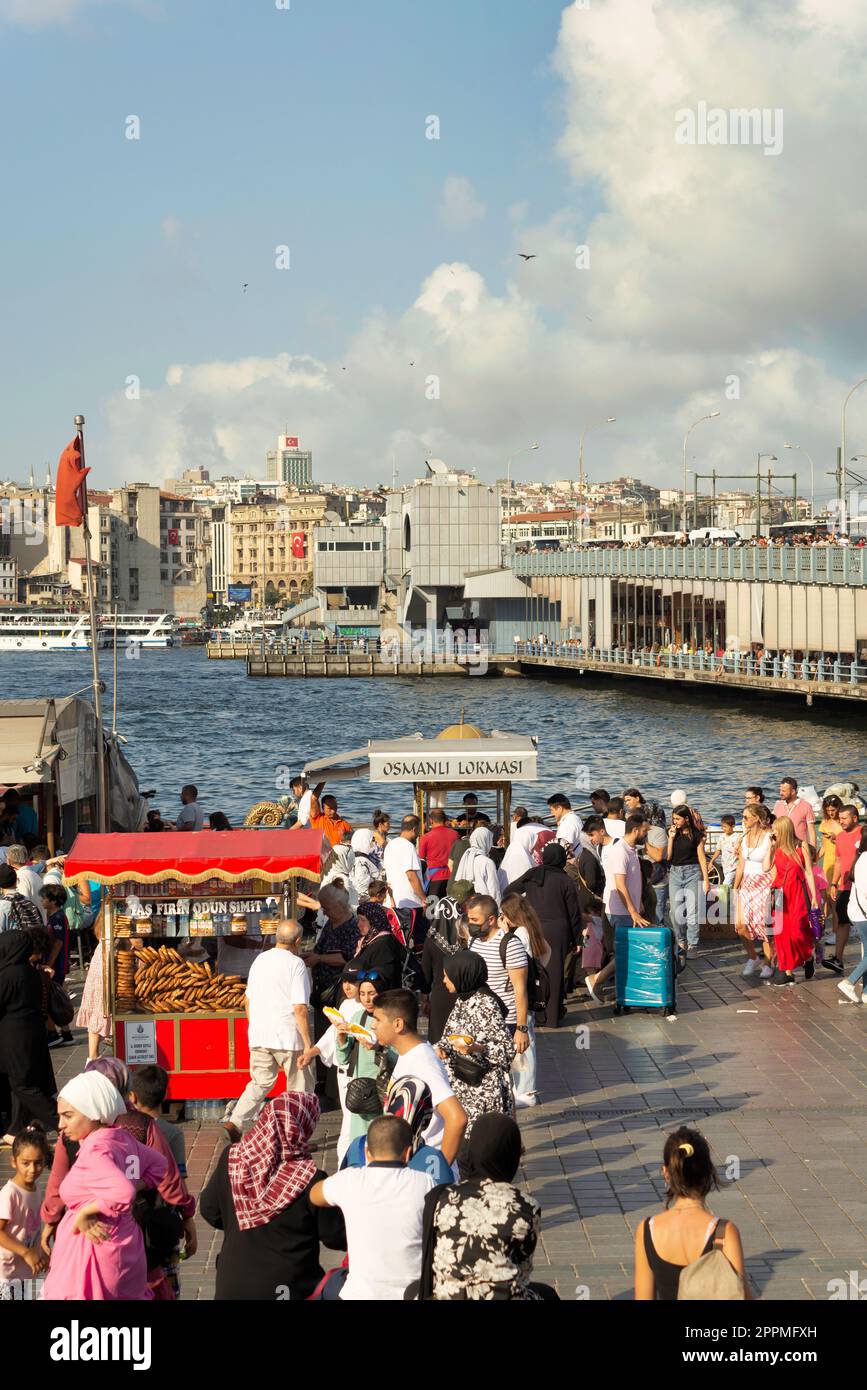 Tas firin odun simit hi-res stock photography and images - Alamy