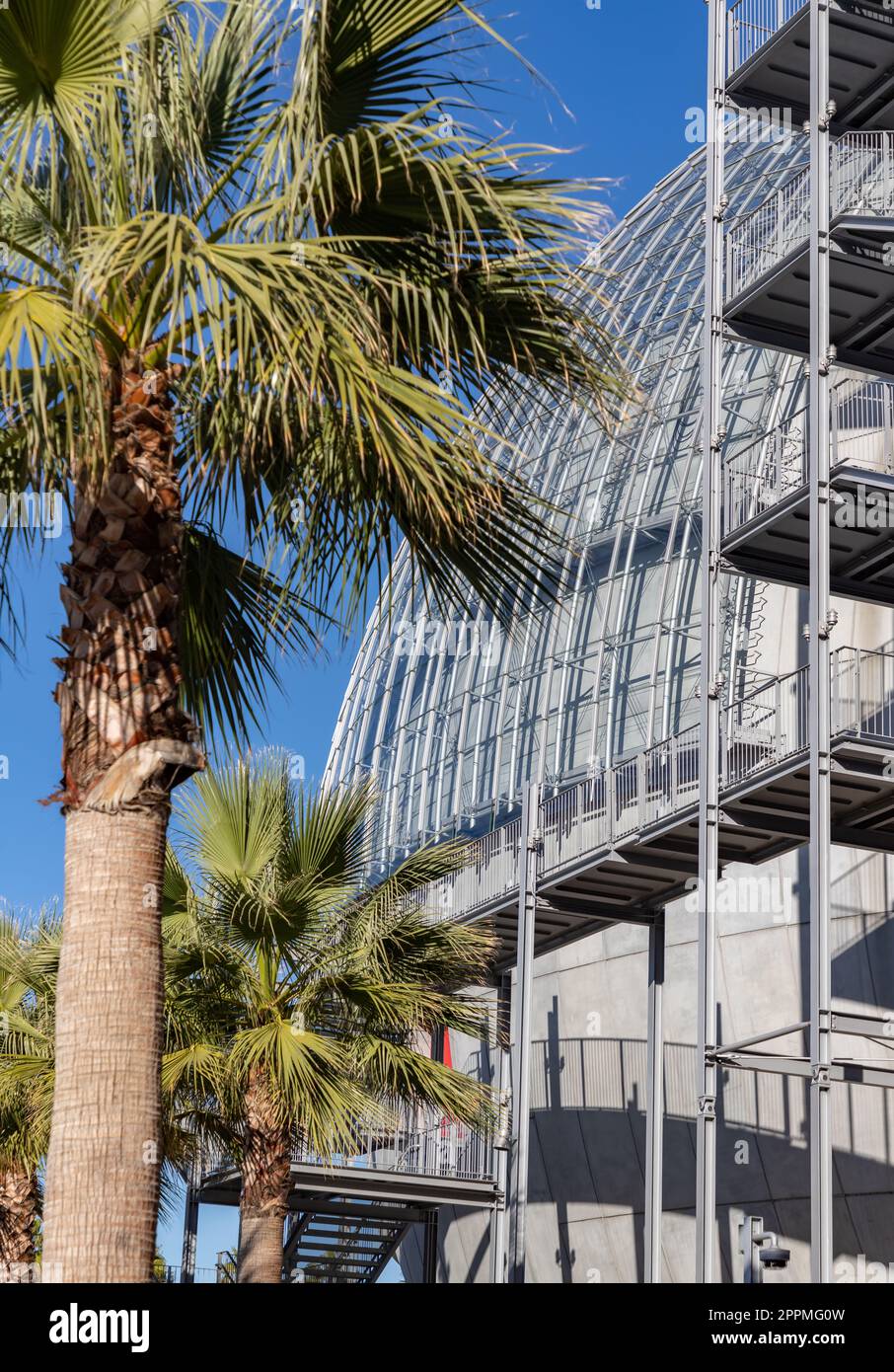 Academy museum of motion pictures dome hi-res stock photography and ...