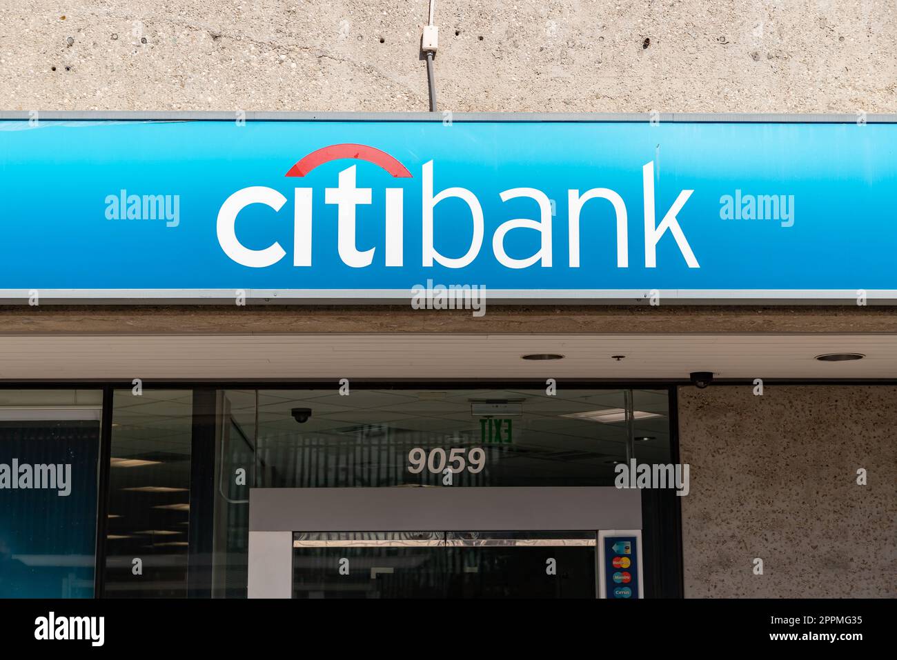 Citibank branch sign hi-res stock photography and images - Alamy