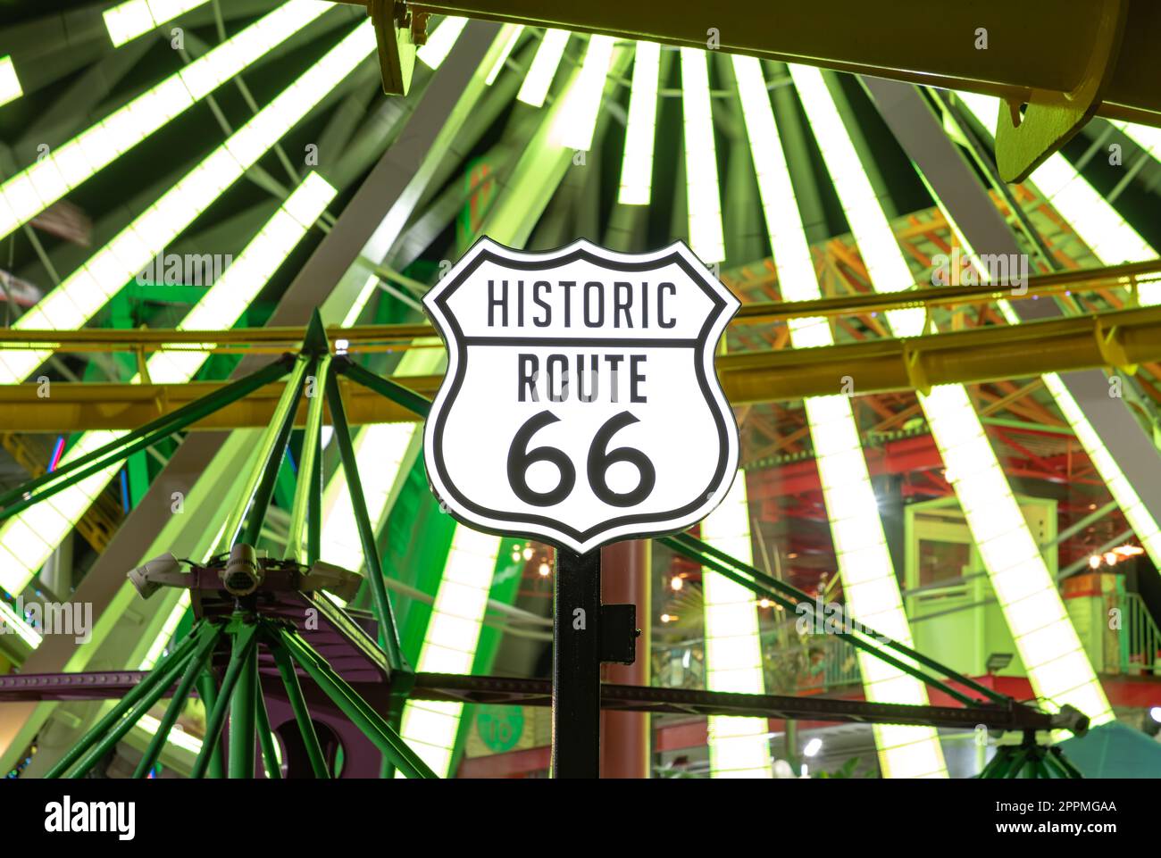 Route 66 night hi-res stock photography and images - Alamy