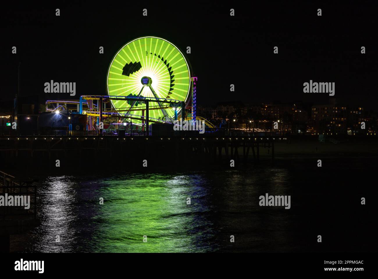 Pacific Wheel Smiley Face at Night Stock Photo - Alamy