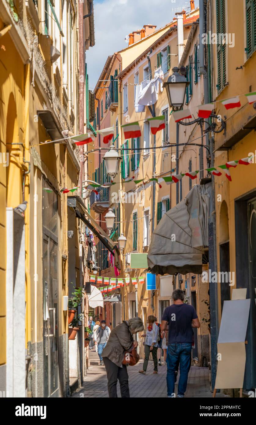 Coastal liguria hi-res stock photography and images - Alamy