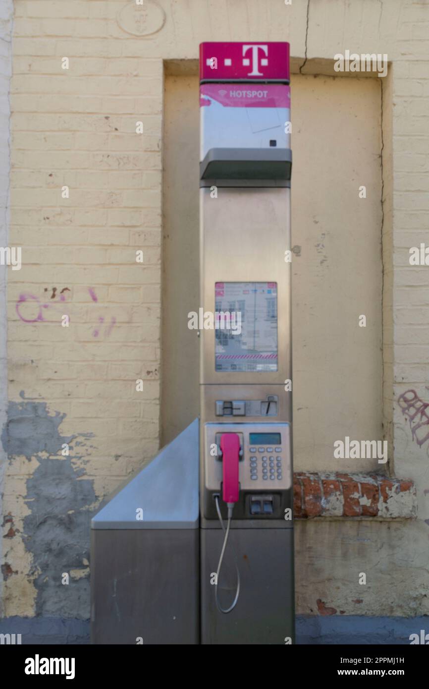 Gasoline station booth hi-res stock photography and images - Alamy