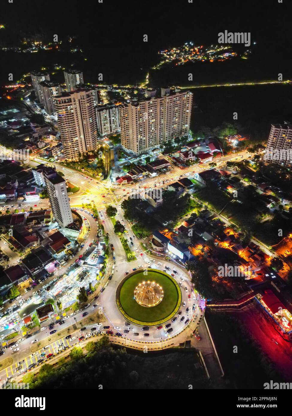 Aerial view roundabout of car traffic Stock Photo - Alamy