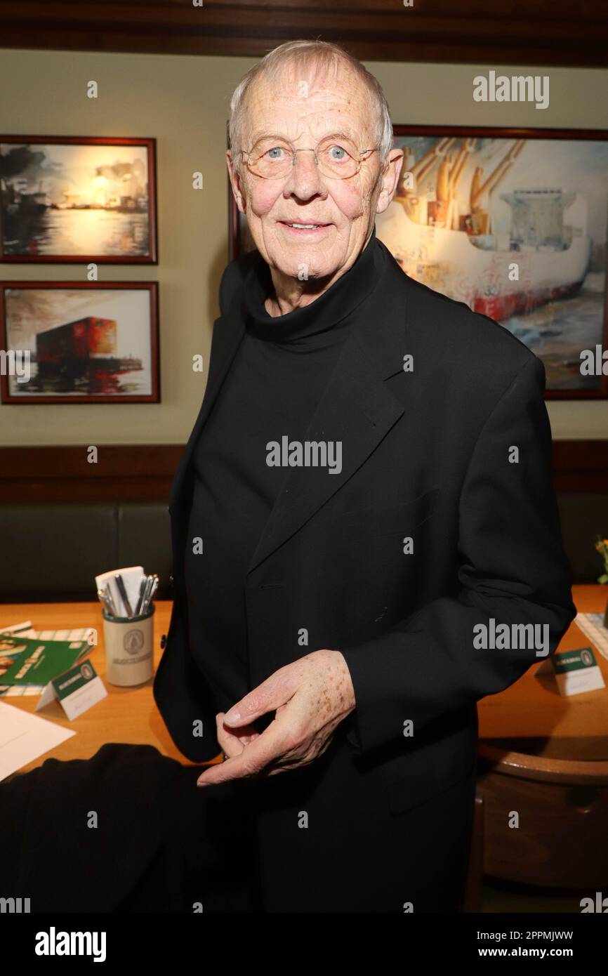 Rolf Becker,Hafentalk,Block Braeu Hamburg Landungsbruecken,12.03.2023 ...