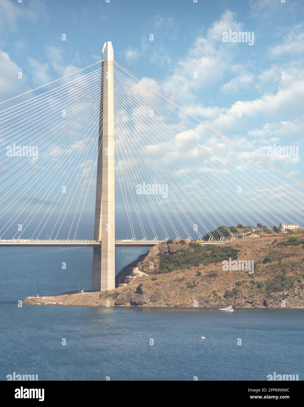 Yavuz Sultan Selim suspension bridge, near the Black Sea entrance of ...