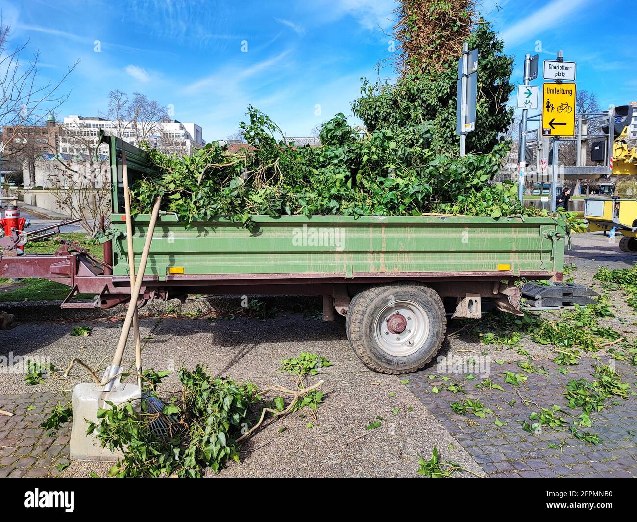 Green waste hi-res stock photography and images - Alamy