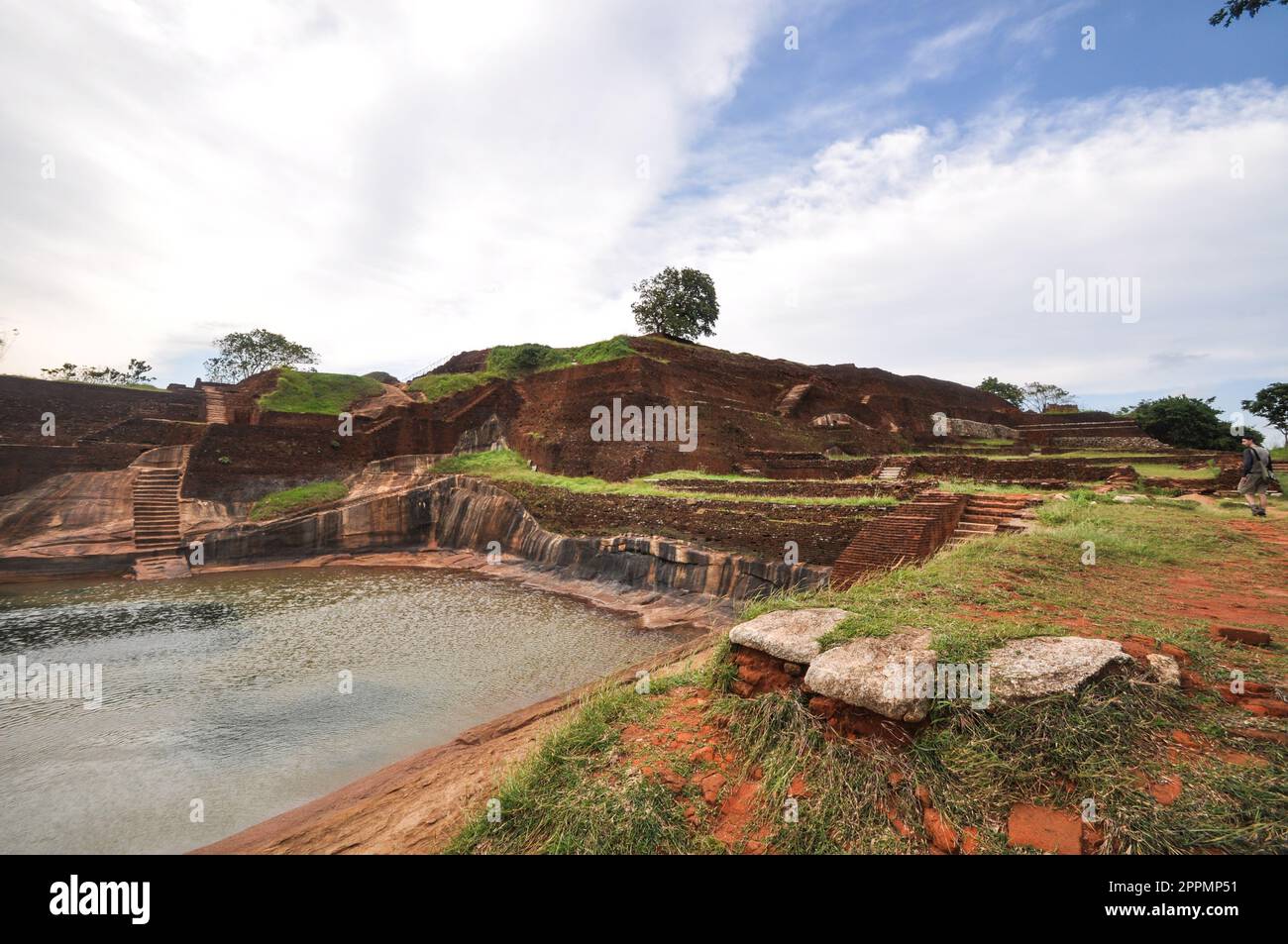 Sigirya rock steps hi-res stock photography and images - Alamy