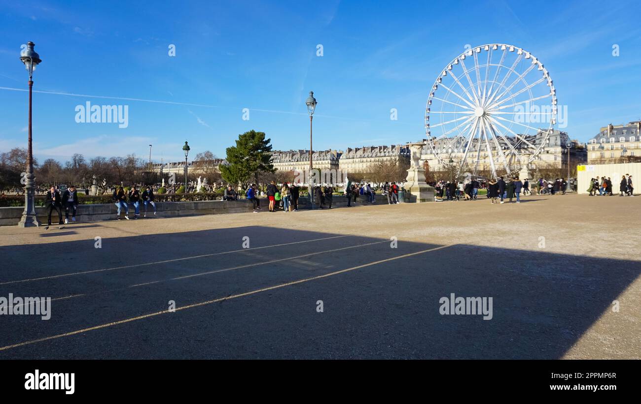 Ferris wheel Roue de Paris on the Place de la Concorde from Tuileries ...