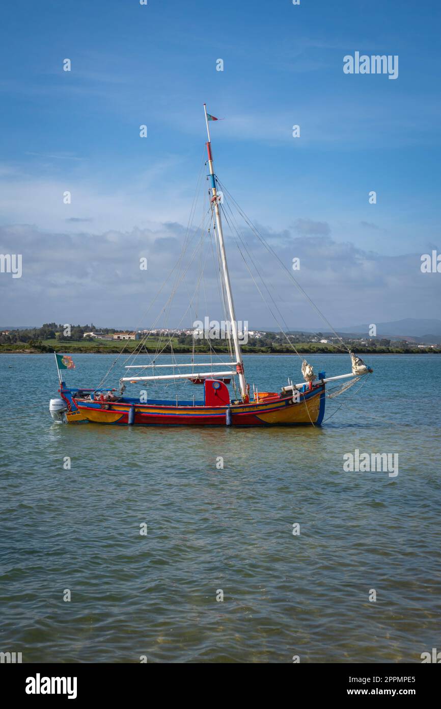 Alvor town algarve portugal hi-res stock photography and images - Alamy
