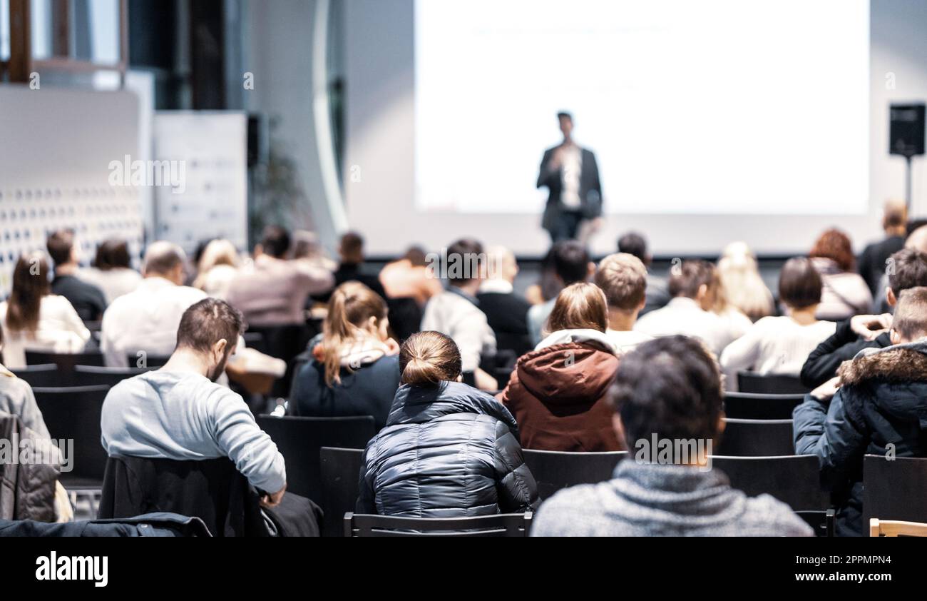 Business speaker hi-res stock photography and images - Alamy