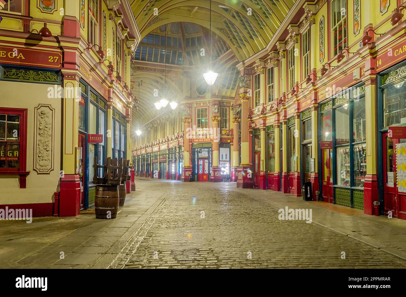 Famous street market in uk hi-res stock photography and images - Alamy