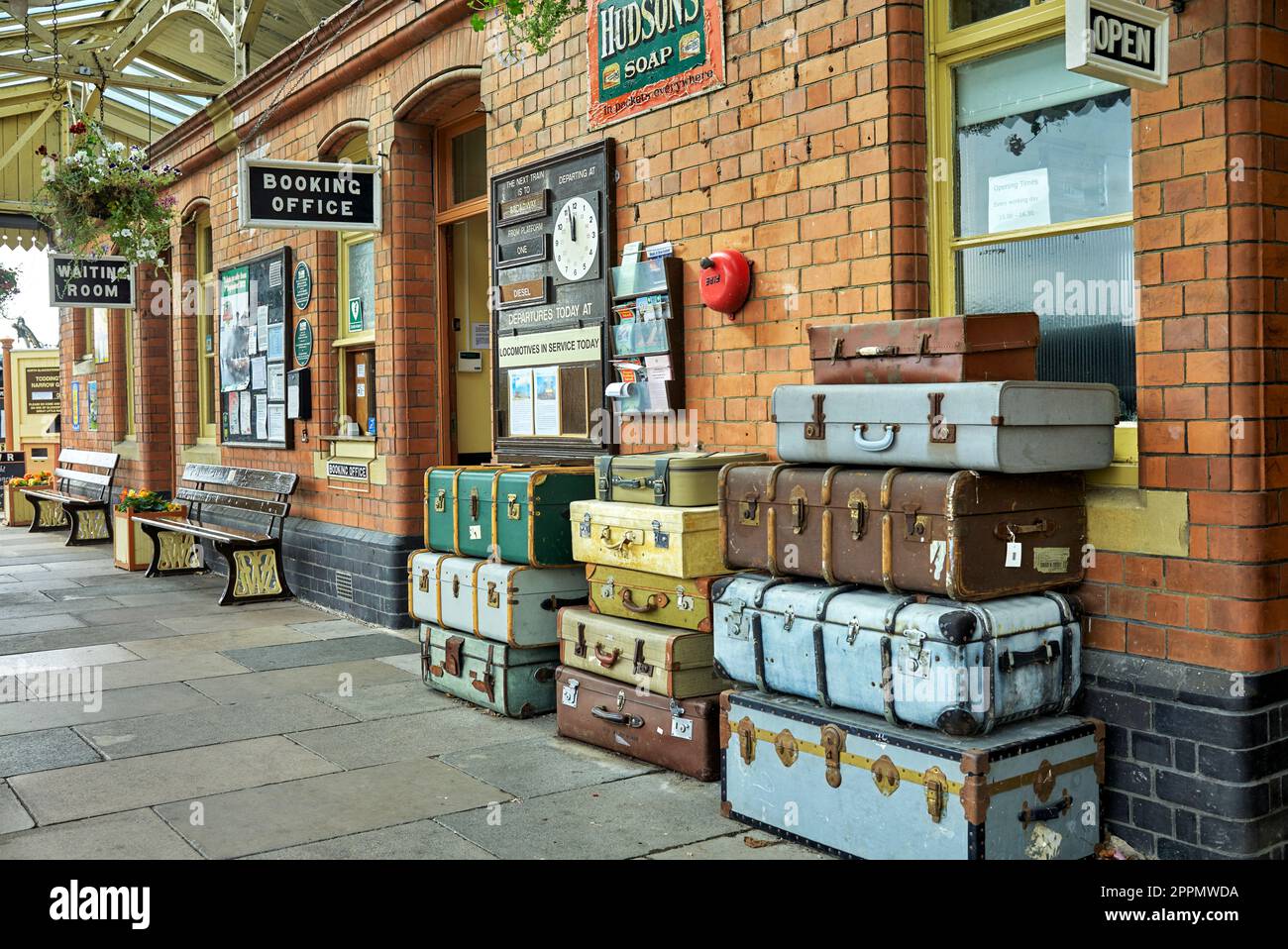 Toddington station. Vintage luggage at the GWR preserved railway ...