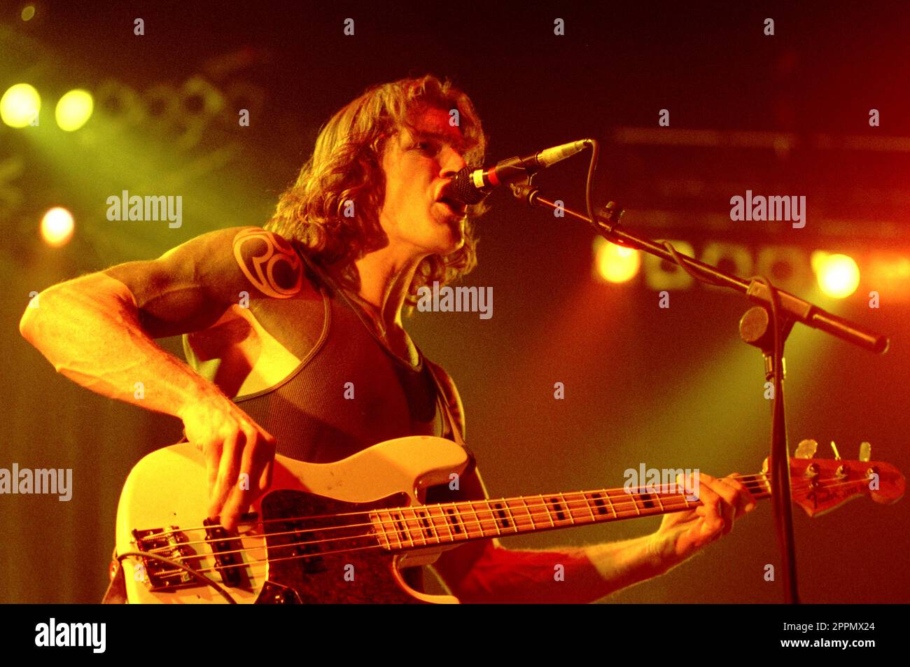 Band hardcore hip hop hi-res stock photography and images - Alamy