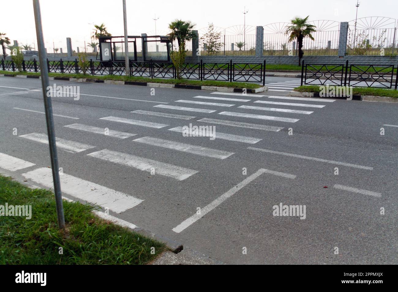 Pedestrian safety path hi-res stock photography and images - Alamy
