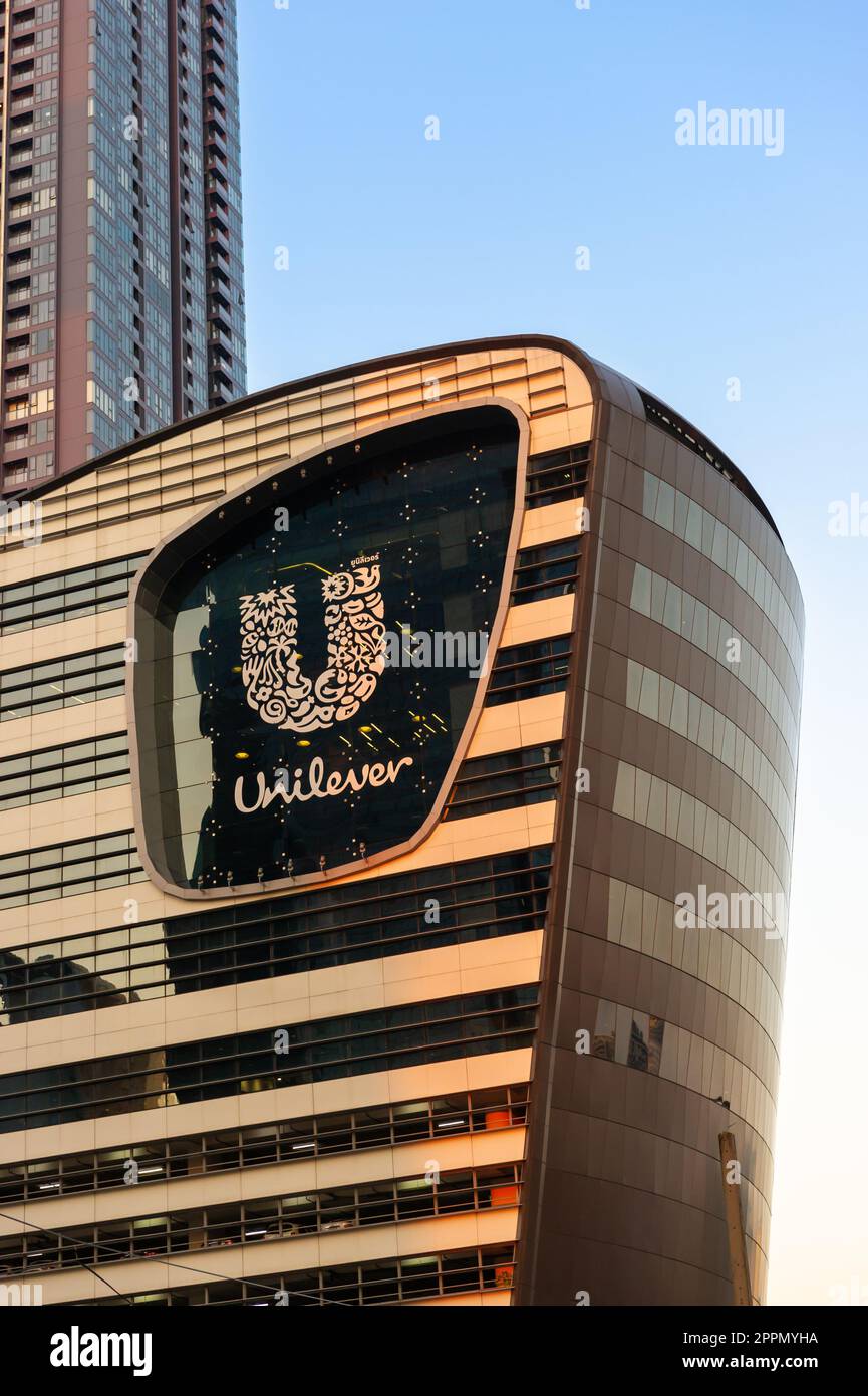 Unilever HQ building at dusk, Bangkok, Thailand Stock Photo - Alamy