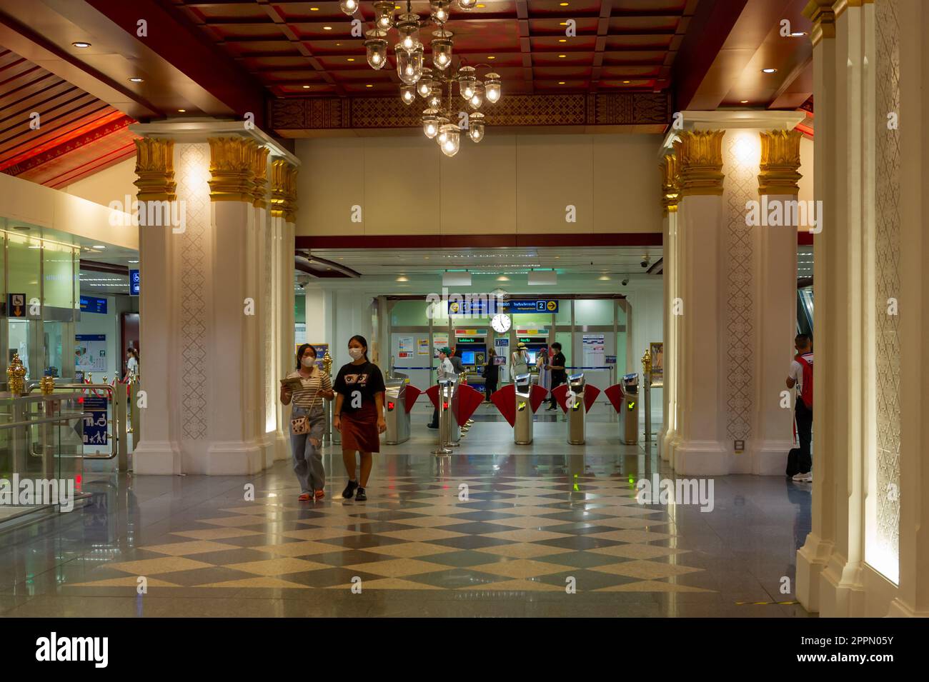 The Sanam Chai station concourse, Bangkok Blue Line MRT, Thailand Stock ...