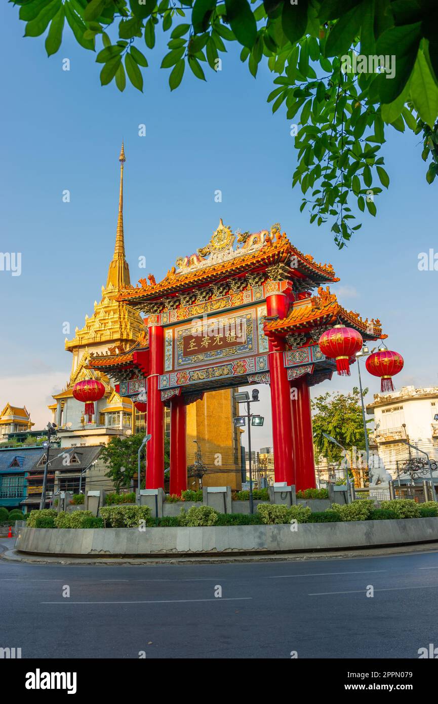 The Chinatown Gate at sunset, Bangkok, Thailand Stock Photo - Alamy