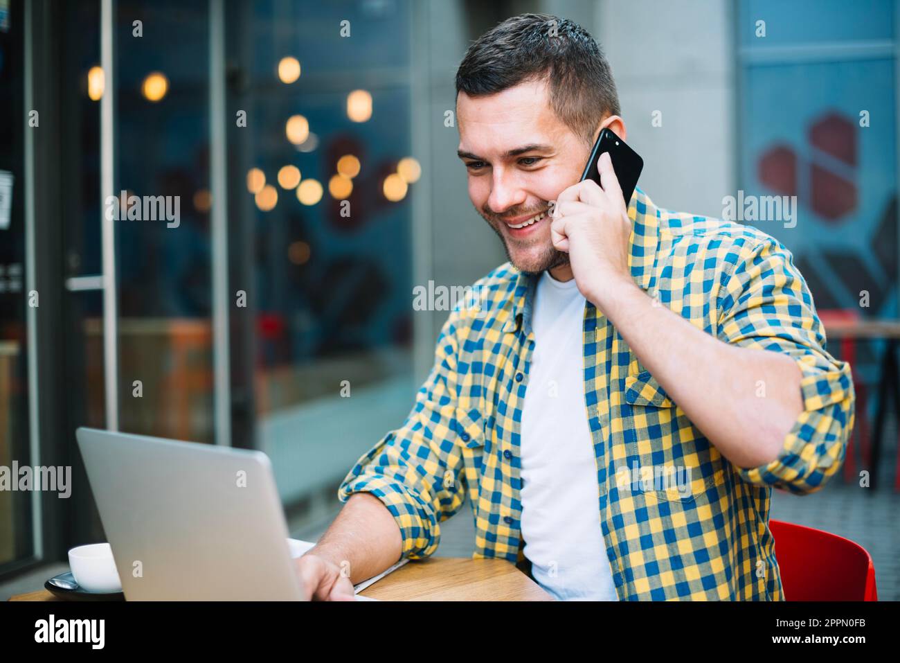 Canteen activity hi-res stock photography and images - Alamy
