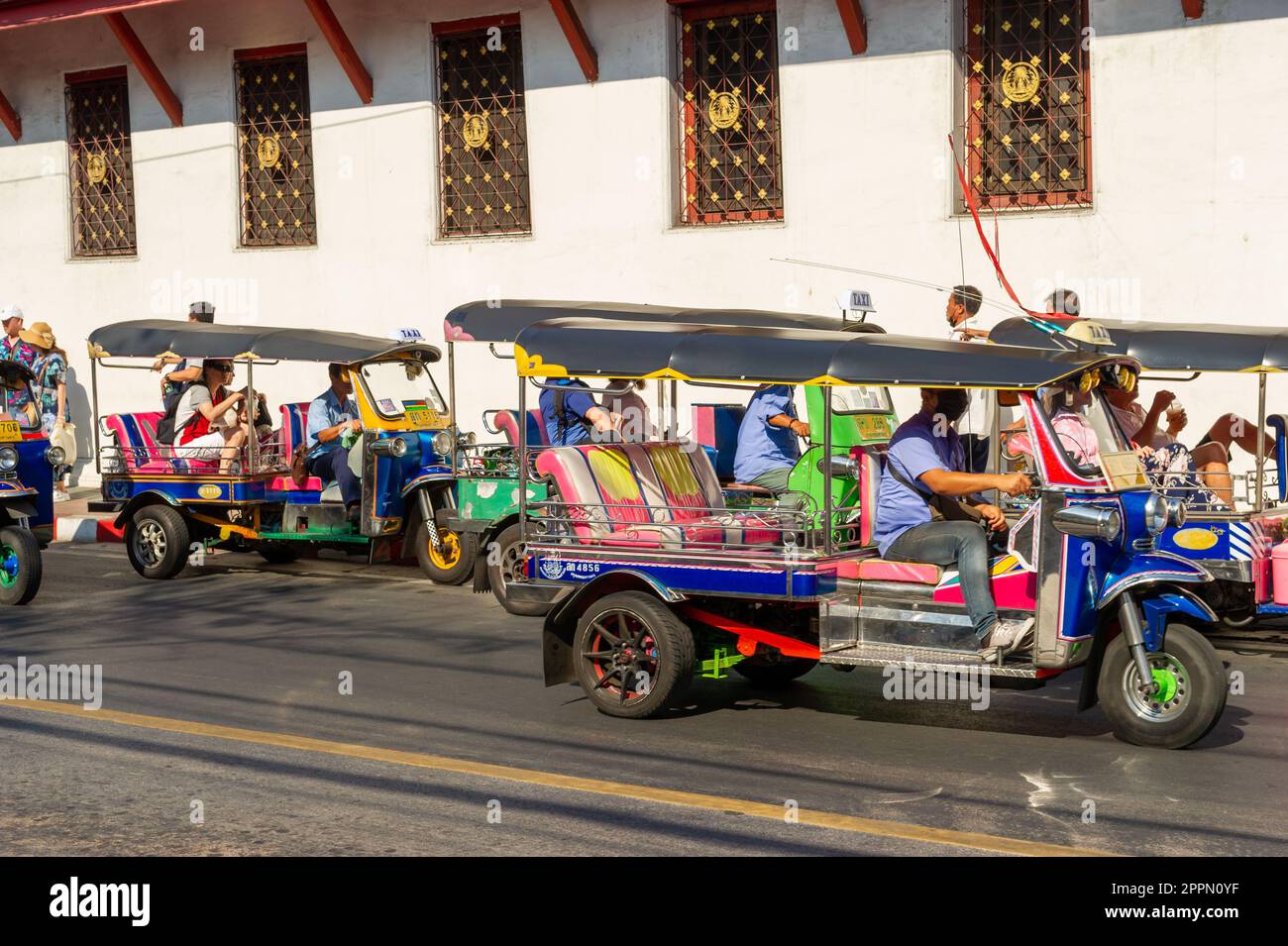 Bangkok tuc tucs hi-res stock photography and images - Alamy