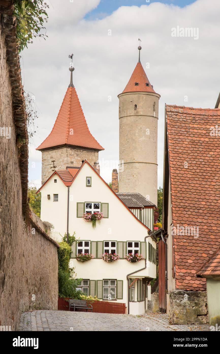 Medieval watch tower hi-res stock photography and images - Alamy