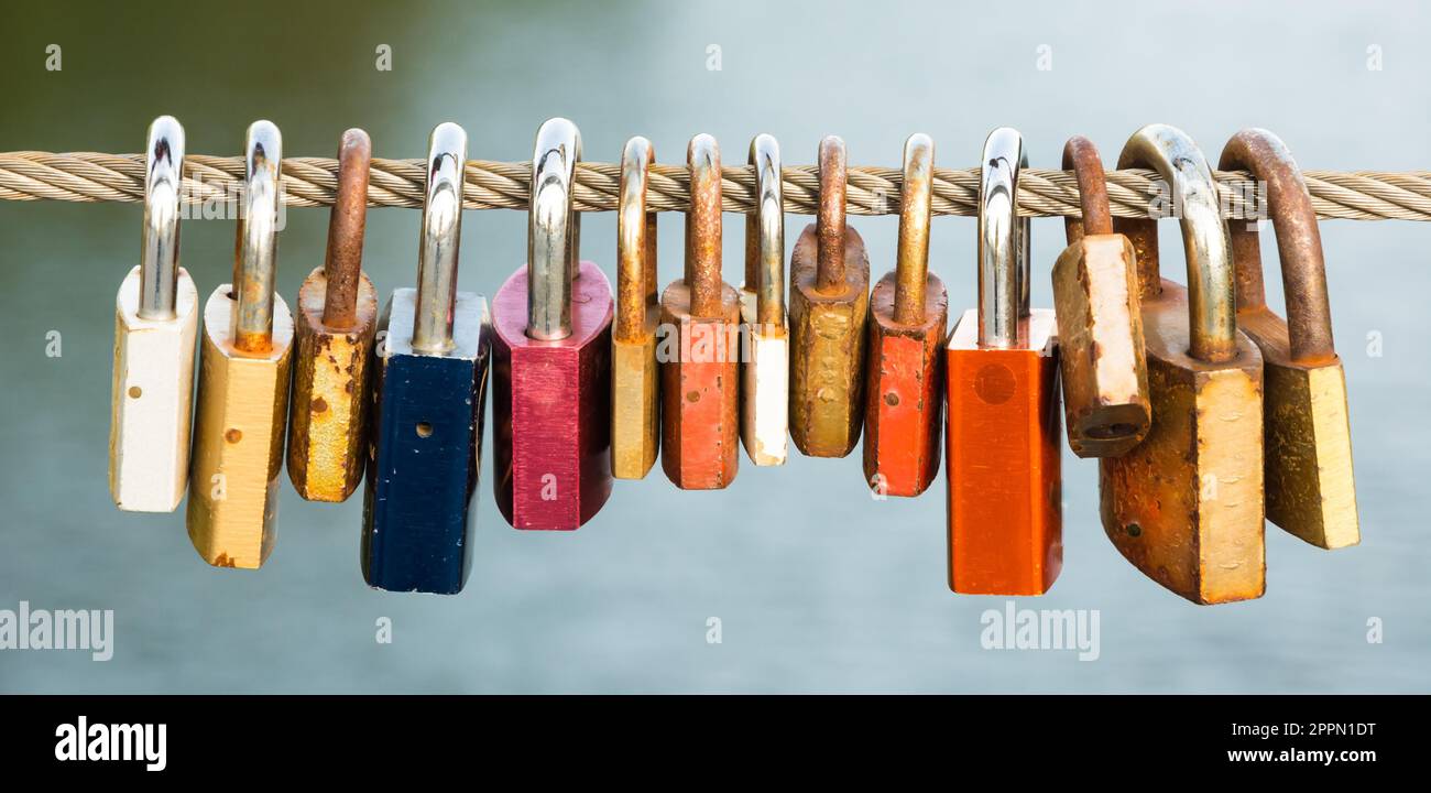 Love locks as symbol for everlasting love Stock Photo - Alamy