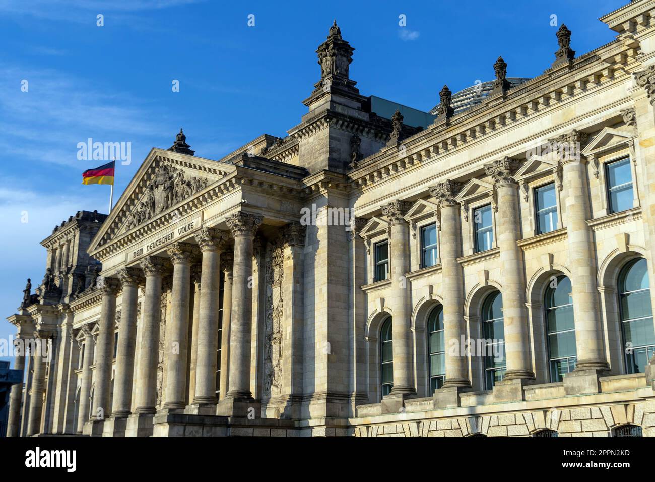 Reichstag building deutsch parliament hi-res stock photography and ...