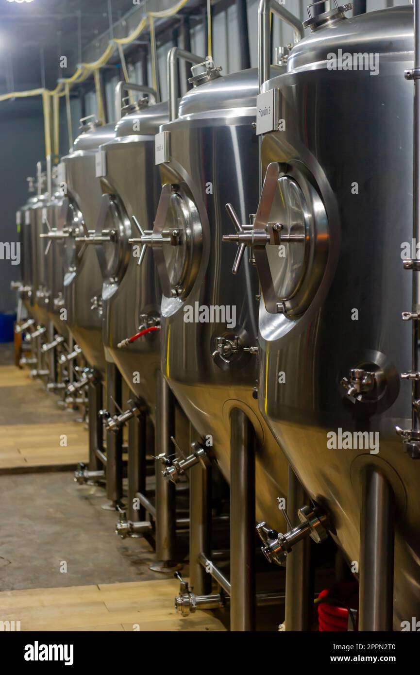Micro microbrewery hi-res stock photography and images - Alamy