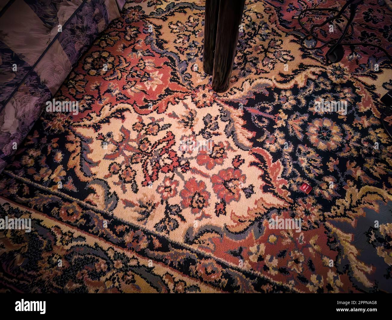 Elegant photo showcasing a comfortable and inviting indoor space ...