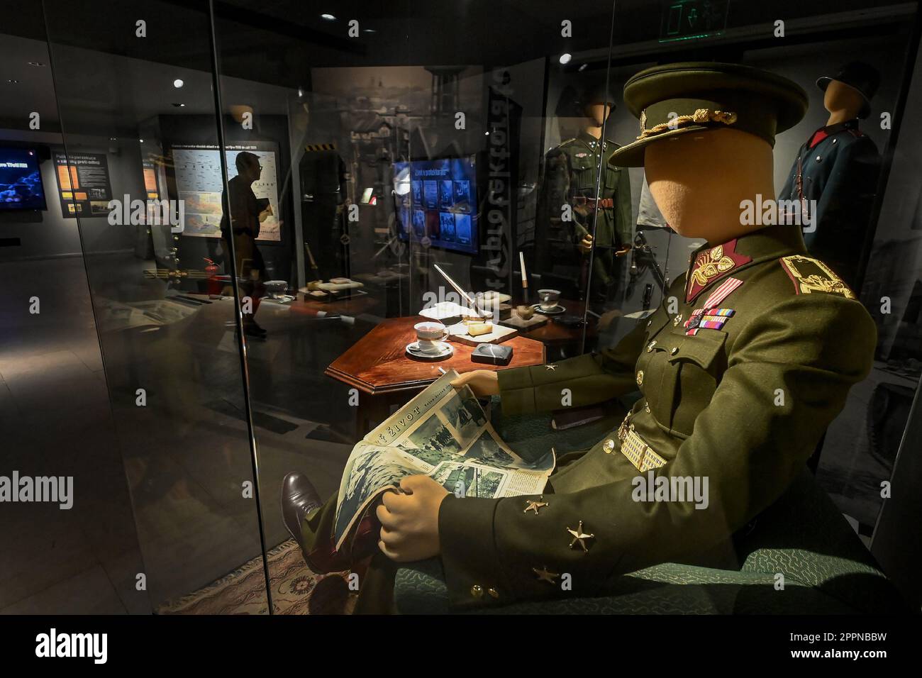 Presentation of the new permanent exhibition The Hard Years 1938-1945 ...