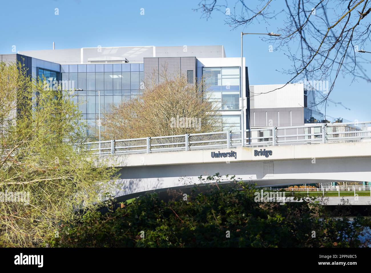 Bridge over the river Nene to UON, the University of Northampton ...